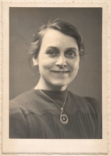 Dokter Wanita Ke India Sebagai Misionaris Medis